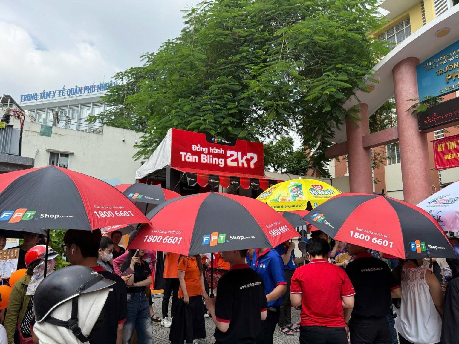 FPT Shop và F.Studio by FPT chính thức mở bán iPhone 16 Series trên ...