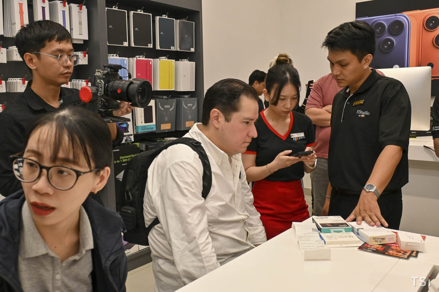 iPhone 17 và iPhone Air tại FPT Shop ưu đãi đến 8 triệu đồng